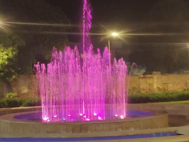 The Municipal Council will open the doors of Nehru Park locked in lock ...