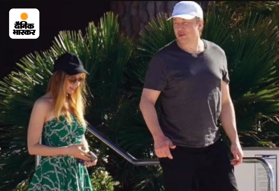 Who is the beautiful Natasha, whom the Tesla founder is dating, married ...