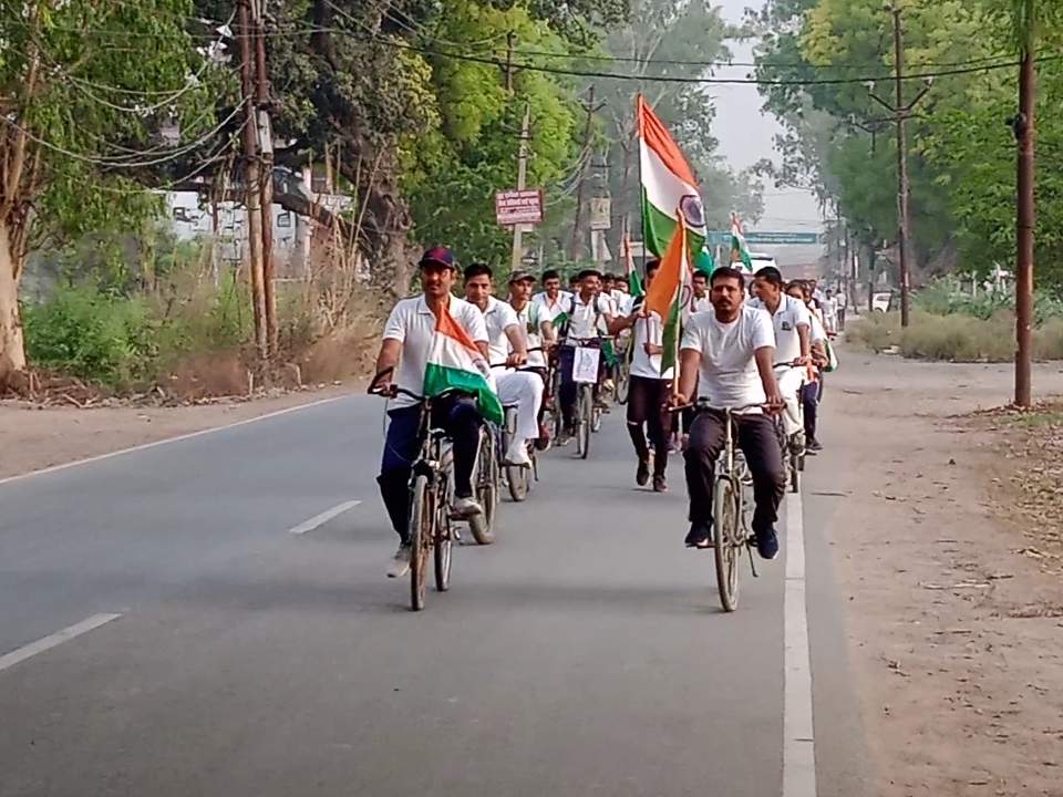 NCC cadets took out a cycle rally on World Cycle Day, making people ...