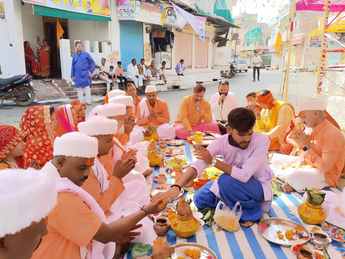 Beginning with Panchag Poojan and Mandap Poojan, Pt Pathak said ...