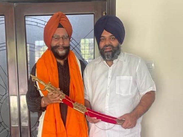 Akali Leader Amarpal Singh Boni Met BJP Leader IAS Jagmohan Raju; Soon ...