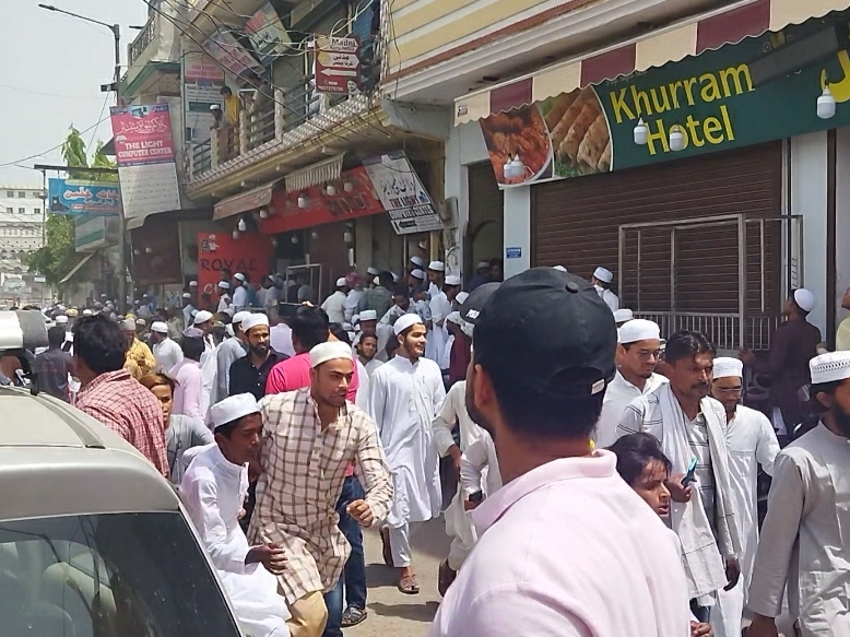 Madarsa students raised slogans, markets remained closed after the ...