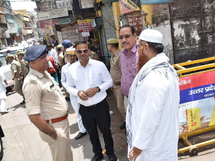 Police were deployed at 72 places, the commissioner and the DIG ...