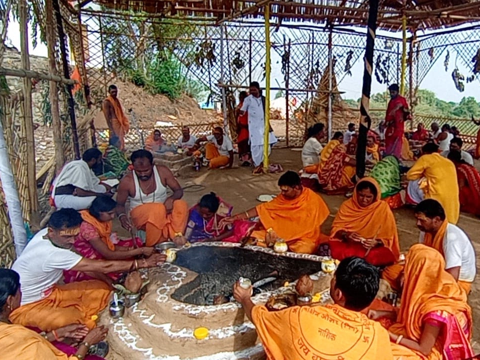 The 7-day long story ended with Bhandara in Khalghat, thousands of ...