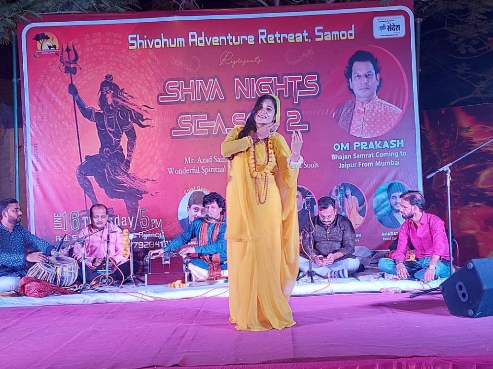 Artists gave more than one performance, poet Deepa Saini described ...