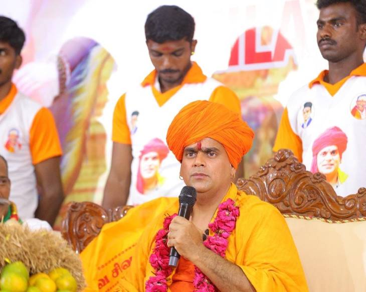 National President of Hindu Mahasabha Swami Chakrapani told TWEET, the ...