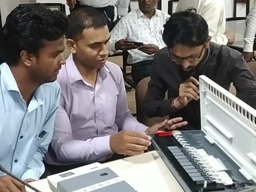 मतदान दलों को दी ट्रेनिंग, 6 निकायों के 114 वार्डों में बनाए गए 262 ...
