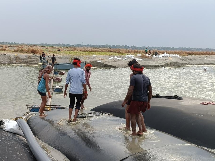 14 crores spent in 2 years, up to 300 meters are installed every year ...