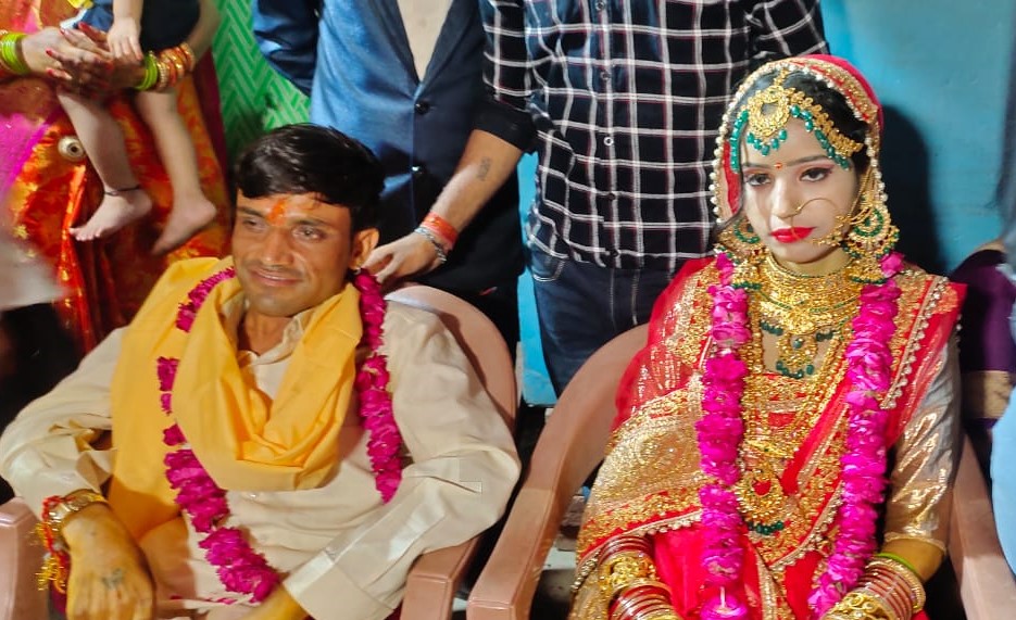 Divyang got married and built a house, video went viral across the ...