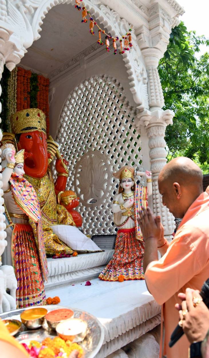 CM Yogi did his life prestige, 108 feet high Hanuman statue will be ...