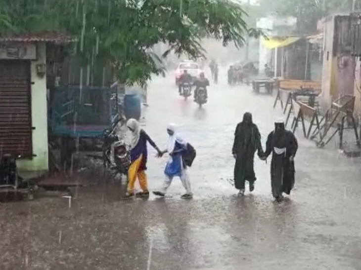 2-3 घंटे लगातार हुई तेज बारिश, खिल उठे लोगों के चेहरे | Heavy rain ...