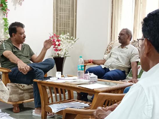 Gautam reached to meet Singhar, supporters are claiming victory of the ...