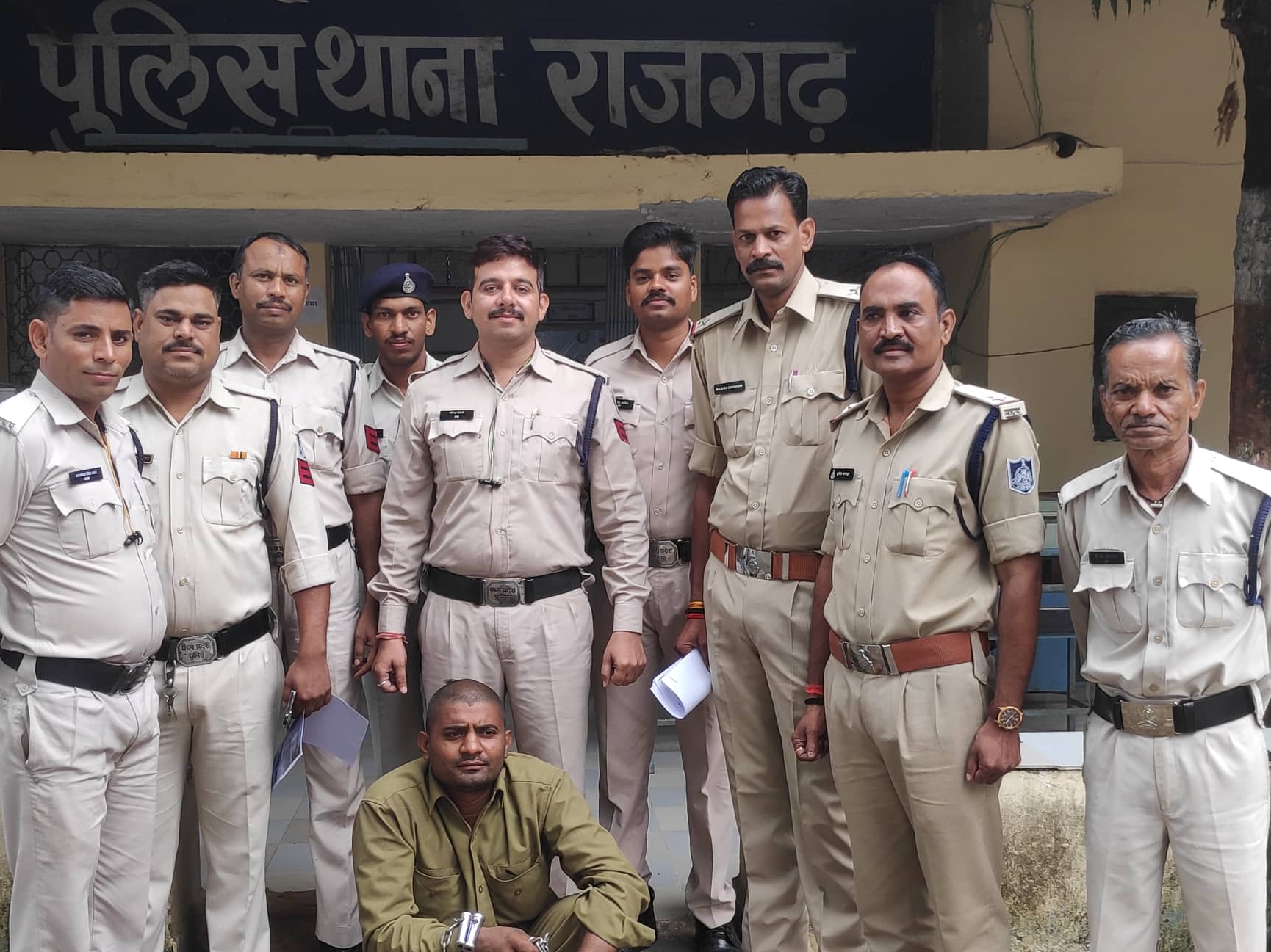 Stolen truck recovered in 24 hours, accused was trying to escape to ...