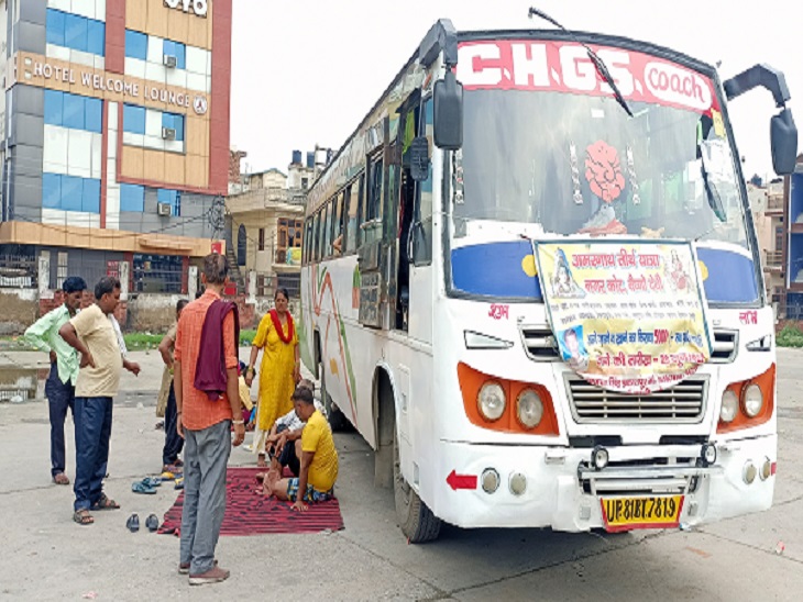 Passengers stranded in Ambala leave Amarnath Bus driver did not pay tax ...