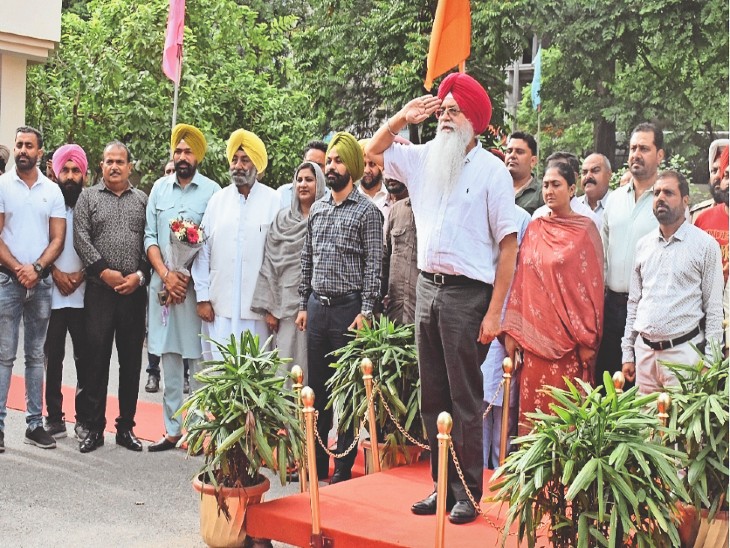 Local Bodies Minister Dr. Nijjar reached the city for the first time ...