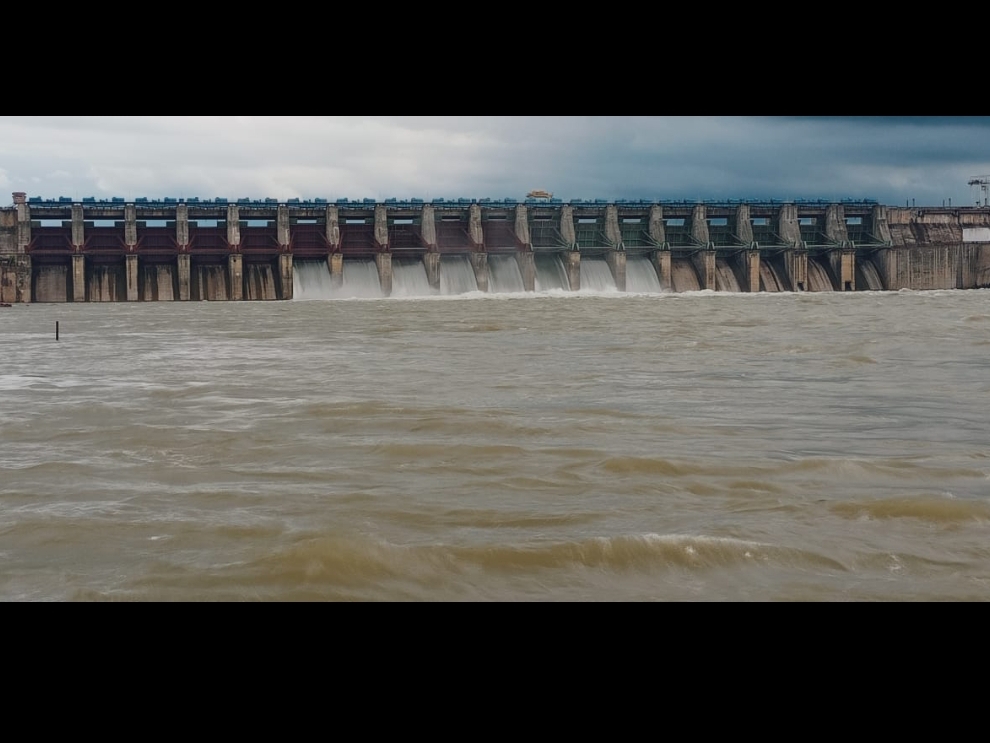 मध्यप्रदेश में हुई झमाझम बारिश का असर, माताटीला बांध के खोले 15 गेट ...