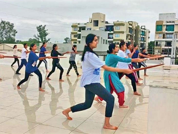 30 girls from 15 countries are learning self defense from Yashti from ...