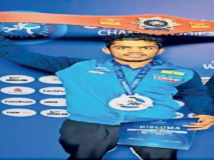 Ronit Sharma of village Ghilau won silver in World Cadet Wrestling ...
