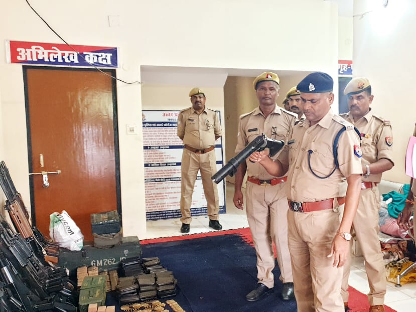 Keep the weapons clean, regularize the practice of weapon operation