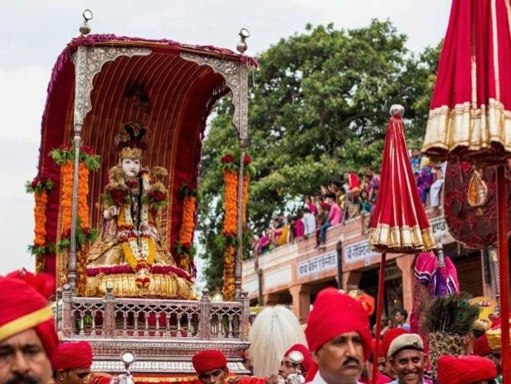 Teej Mata KI Shahi Sawari - Rajasthan Jaipur City Palace Latest Video ...