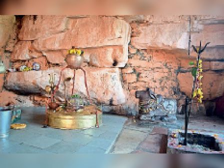 The ancient Vishweshwar Mahadev Shivling will be worshiped in the cave ...