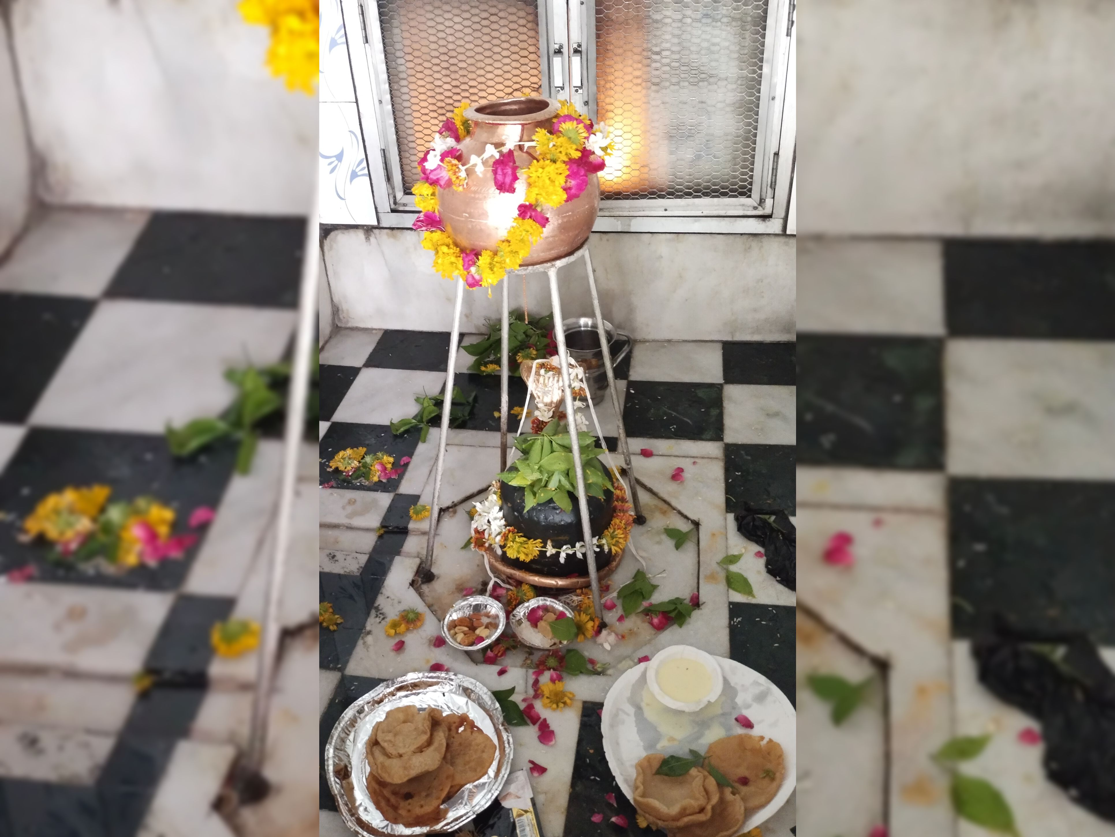Akhand Jyot burning in Khairadi Mahadev temple for 30 years