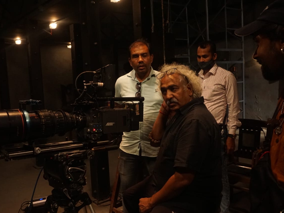 Bollywood film Juthan being made in the city, Hollywood stars have also ...