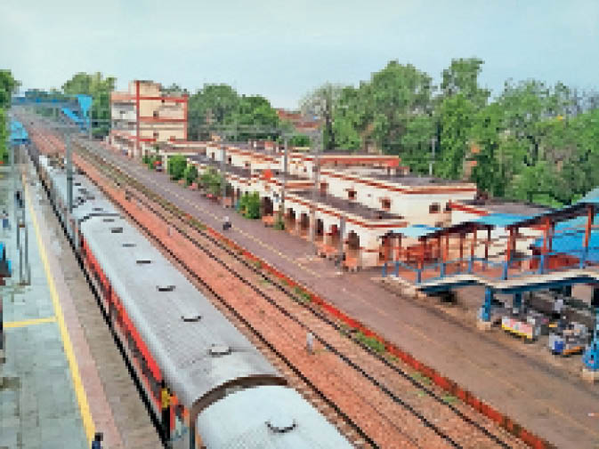 New superfast express train will stop only in Rohtak, Jind, Jakhal ...