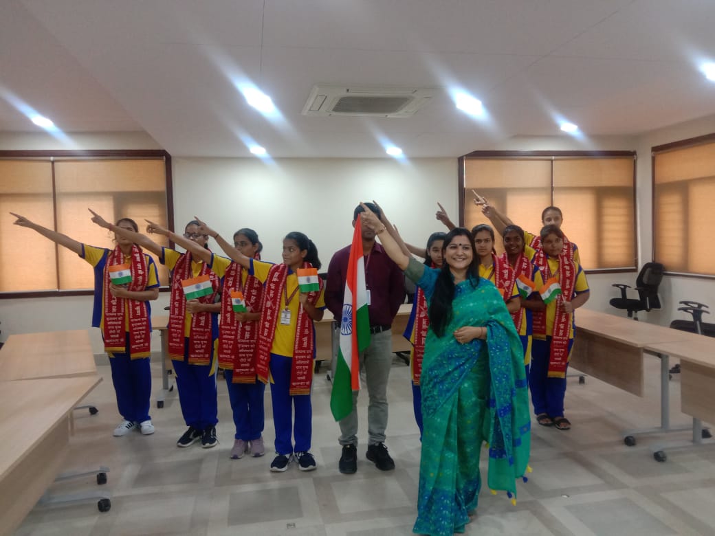 Harikota leaves for Chennai under Space Kids India | मथुरा की बेटियां ...