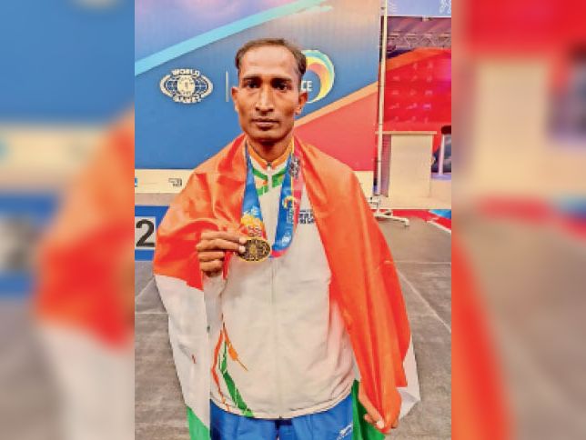 Gagan Kumar captured the bronze medal in the badminton competition held ...