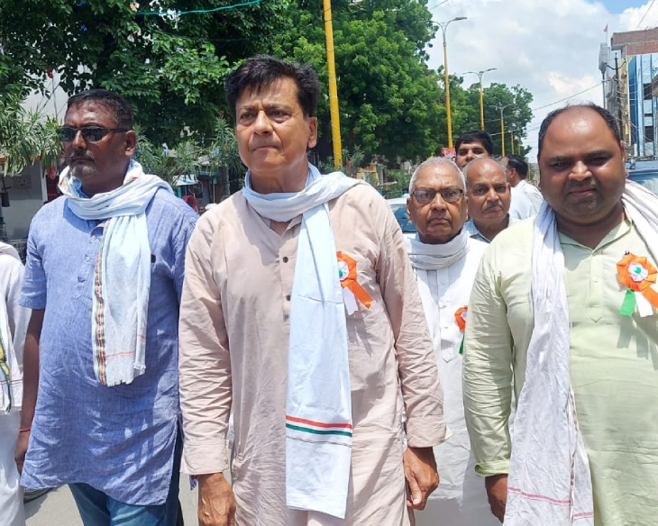 Congress party came out on the 75th anniversary of independence, former ...