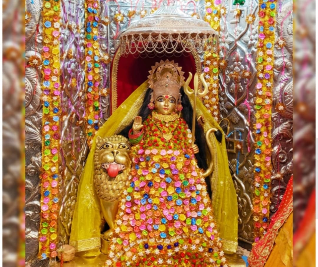 On the occasion of Shravani Purnima Rakshabandhan, Mother Rani was ...