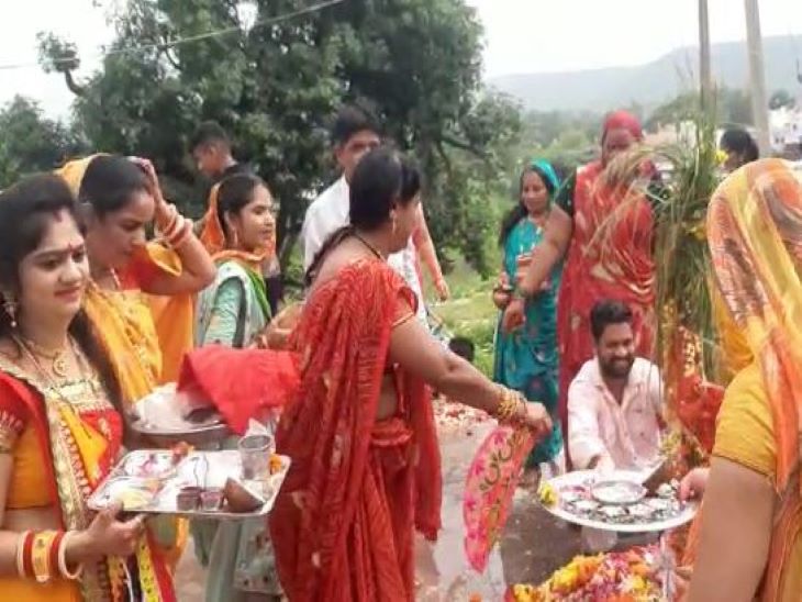 In Banswara, the custom of celebrating Saptami after Rakhi, worshiped ...