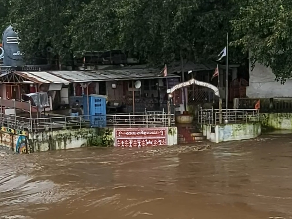 Due to continuous rain for 2 days, the small bridge submerged ...