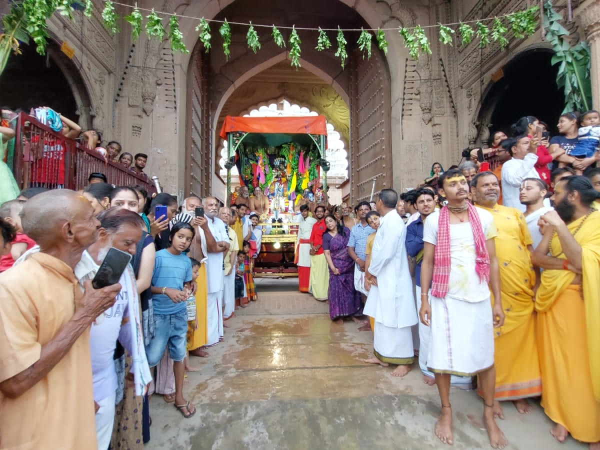 Nandotsav celebrated at the famous Sri Ranganatha temple in Vrindavan ...