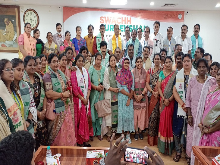 Delegation of 80 councilors including deputy mayor visited Agra | आगरा ...