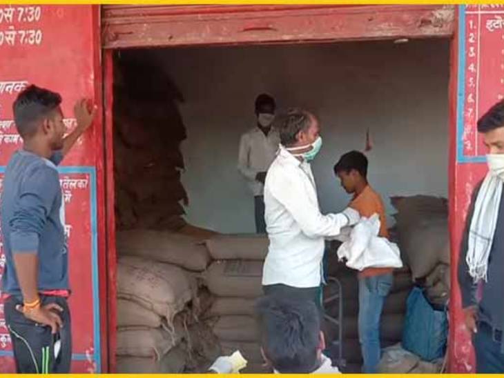 Wheat, rice, refined, gram and salt will be available at more than 400 ...