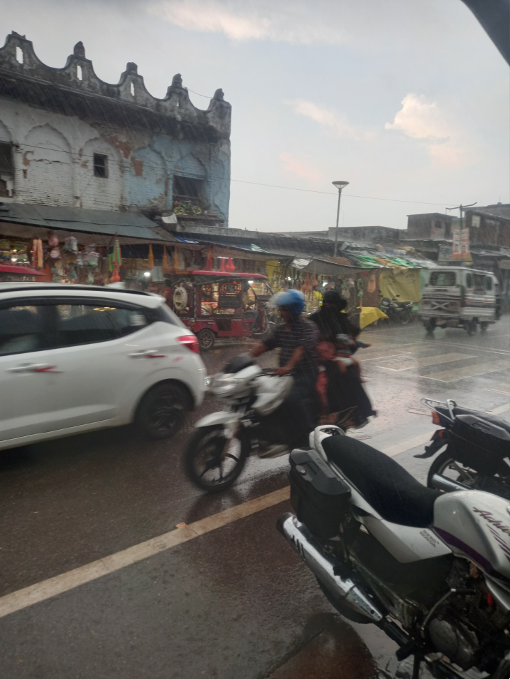 Rainfall in 20 districts including Varanasi, Ayodhya, winds will blow ...