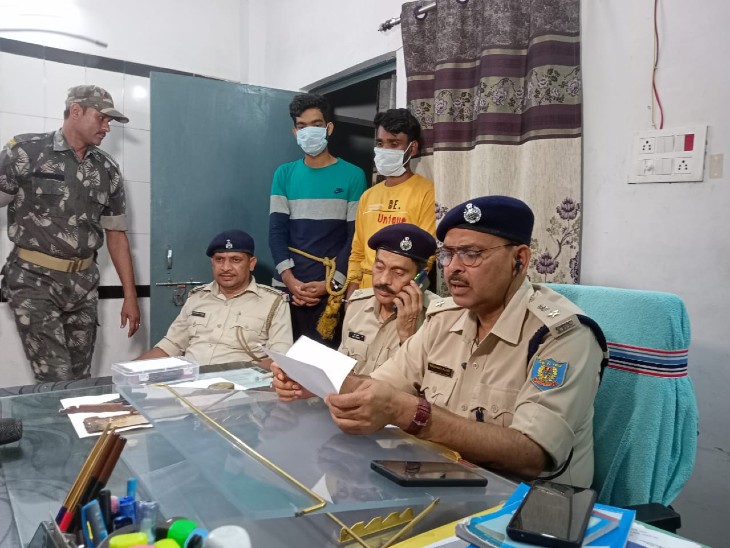 Caught from Bukru in Kanke area of Ranchi, ATM cutter machine and other ...