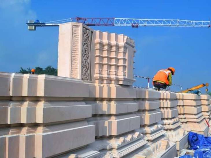 The sanctum sanctorum in the shape of a lotus will be full of religious ...