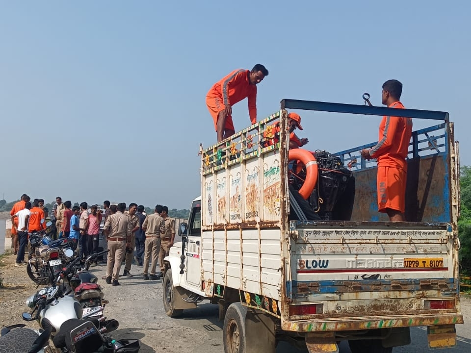 SDRF team engaged in search, used to work as MR in pharmaceutical ...