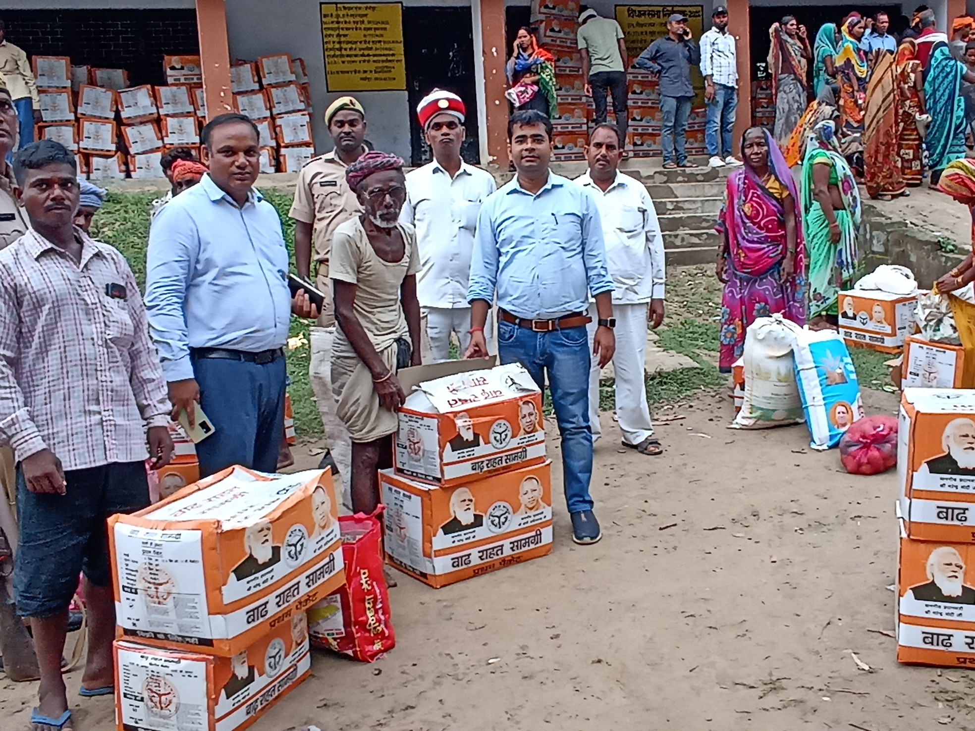 Relief packets to 1,042 families of 10 villages, SDM said – all ...