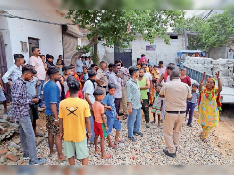 People stopped the work alleging that the grant was not used properly ...