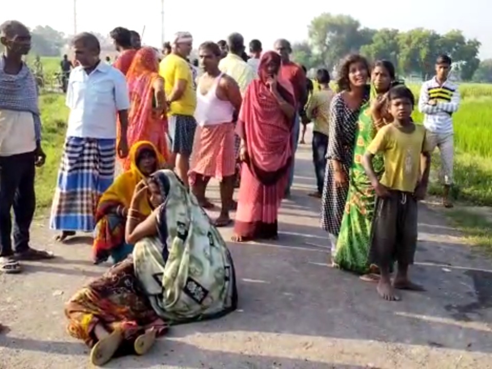 The teenager was mentally deranged, the animal cut off one hand | भदोही ...