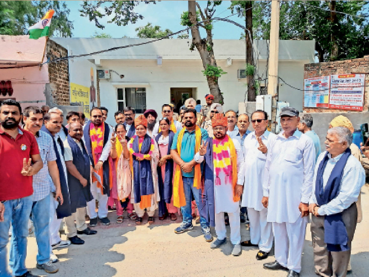 After a year and a half, in the sixth meeting, Neelam Rani became the ...