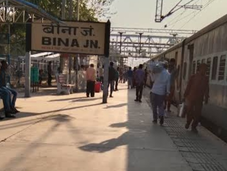 Extended the running of Rewa-Rani Kamlapati-Rewa Express special train and Jabalpur-Pune ...