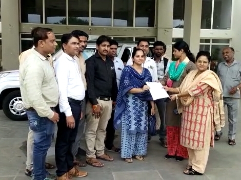 Raised the demand for regularization of the employees of the Atma ...