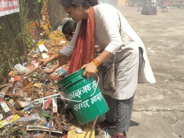 Devotees got the pledge of cleanliness in the temple premises | गणेश ...