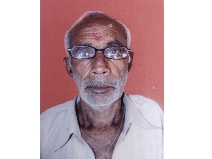 Angry villagers jammed, demanding to build both more service lines ...