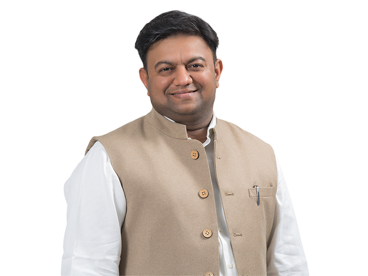 Swapnil Kothari became the president of Tilak Nagar Dussehra Festival Committee in Indore | फीचर ...